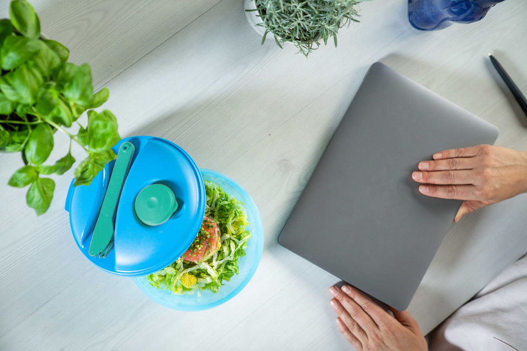 Salad On The Go 1.5L + Mini Container 60 ml + Fork n Knife – UNIRO Egypt